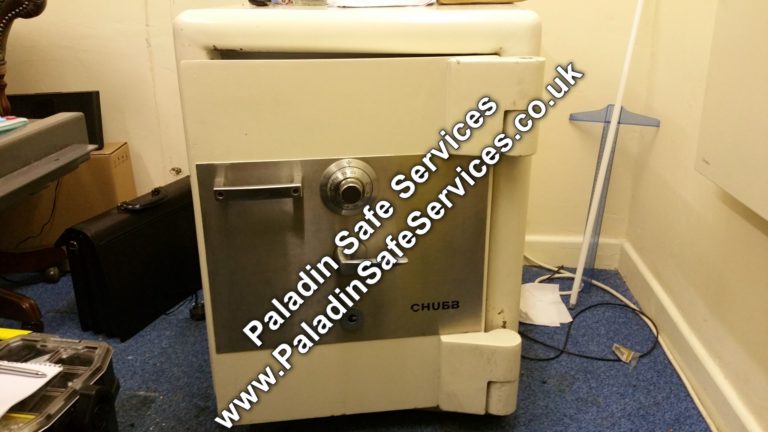 Chubb TDR Safe With Combination Lock - Paladin Safe Services