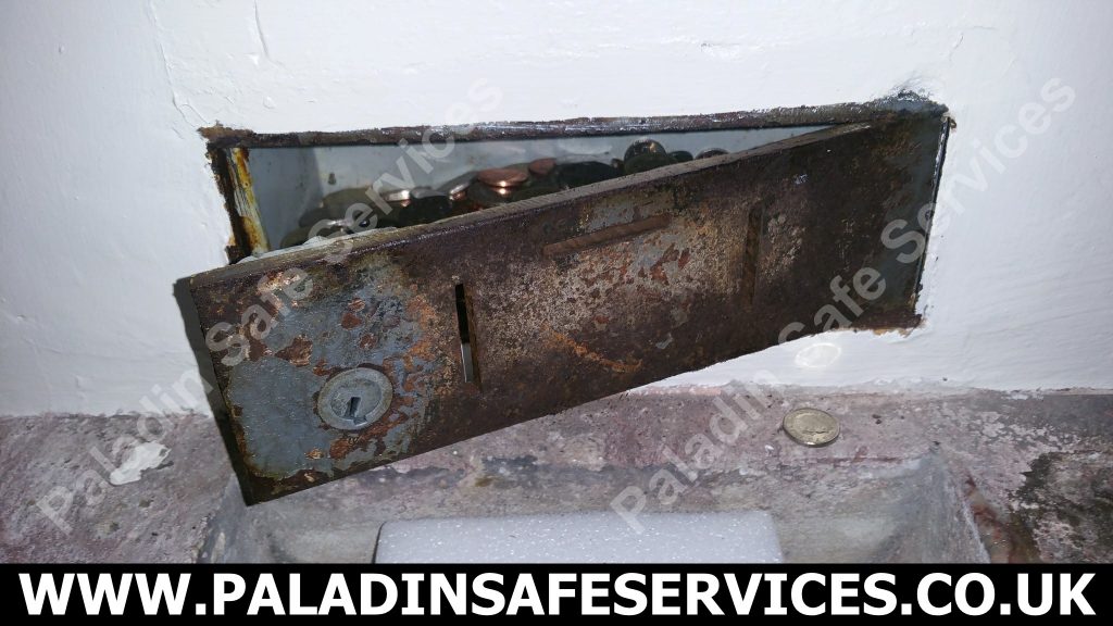 Chubb Wall Safe Collection Box Lost Key - Paladin Safe Services