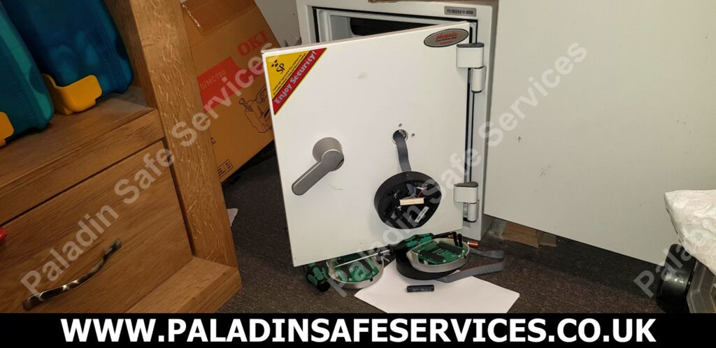 Phoenix Safe Lost Combination Safecracker Chester - Paladin Safe Services