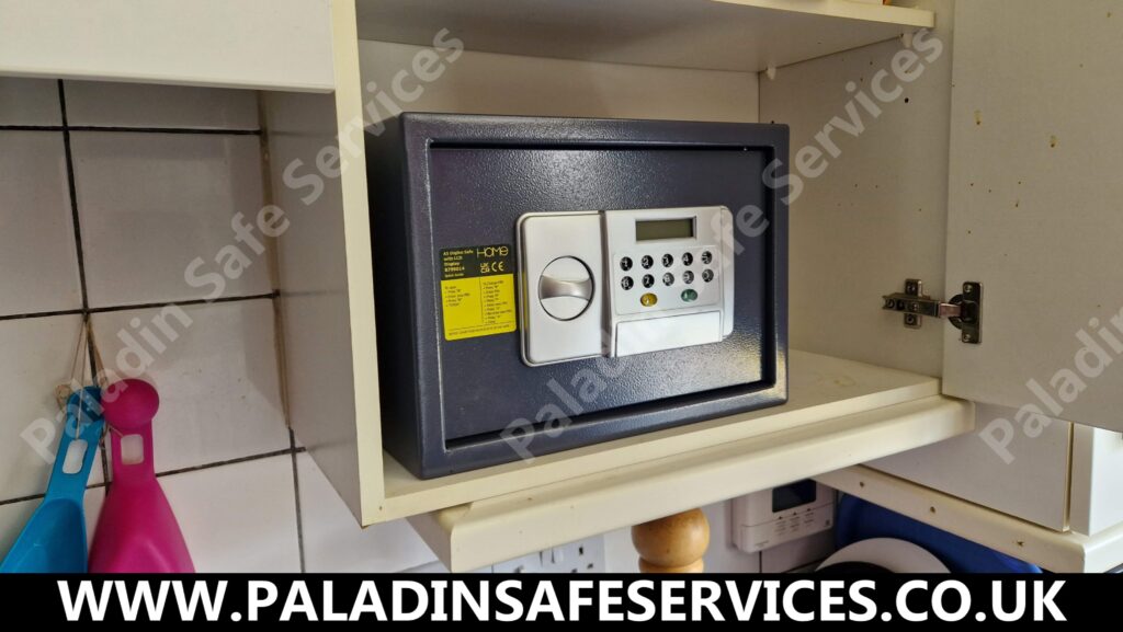 Argos Home A5 35cm Digital Safe with LCD Display 8799014 Lost Keys ...